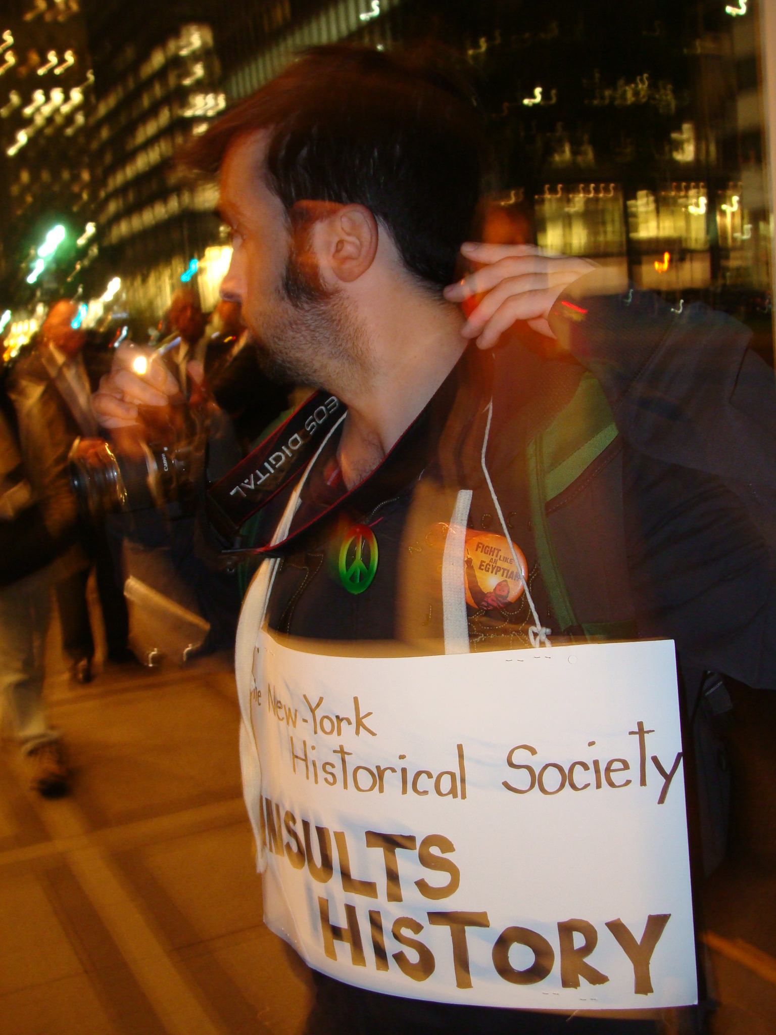 Historians Condemn Honoring of Kissinger